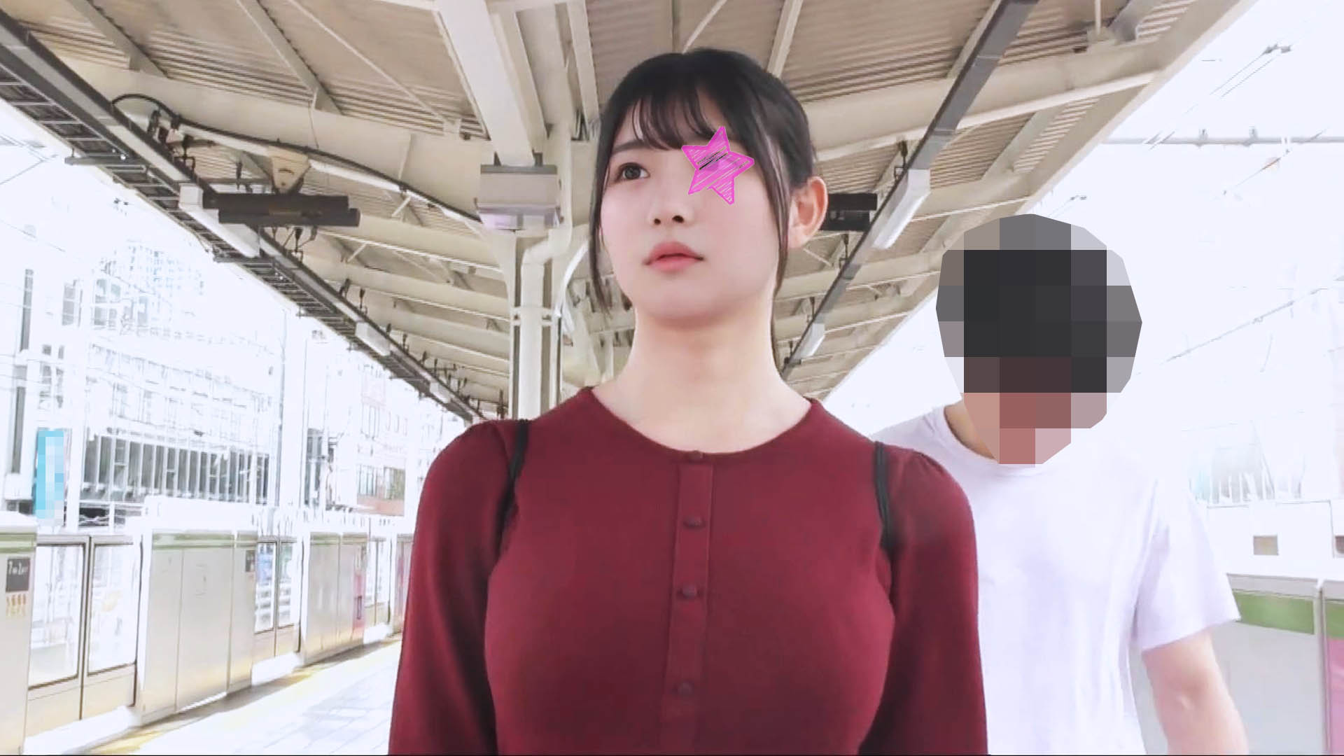 《Hカップ激乳》【電車チカン】★保健の先生を目指すHカップ美少女が予備校前にパンパンに張ったド爆乳を震わせ中出し懇願痙攣アクメ|AVCOLE.COM
